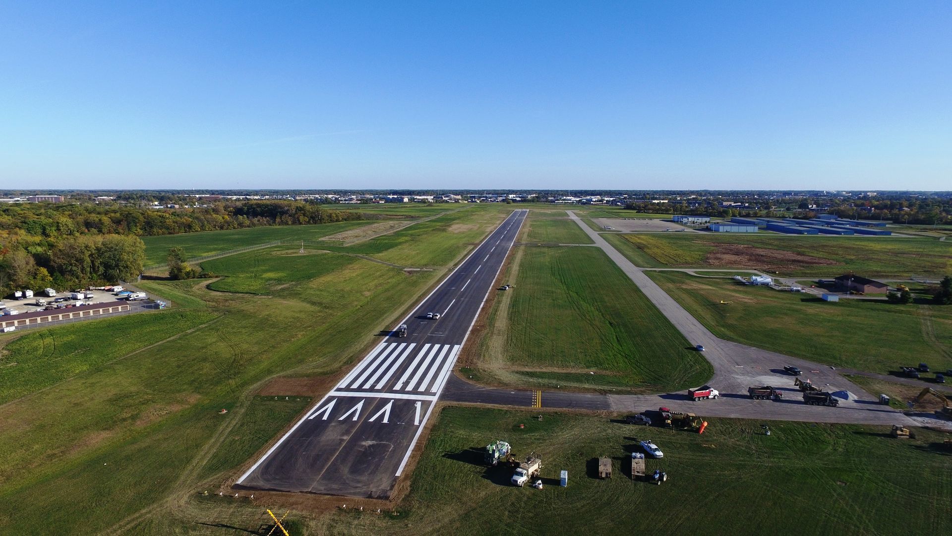 Airport Runway Paving - Rieth-Riley Construction - Indiana, Michigan